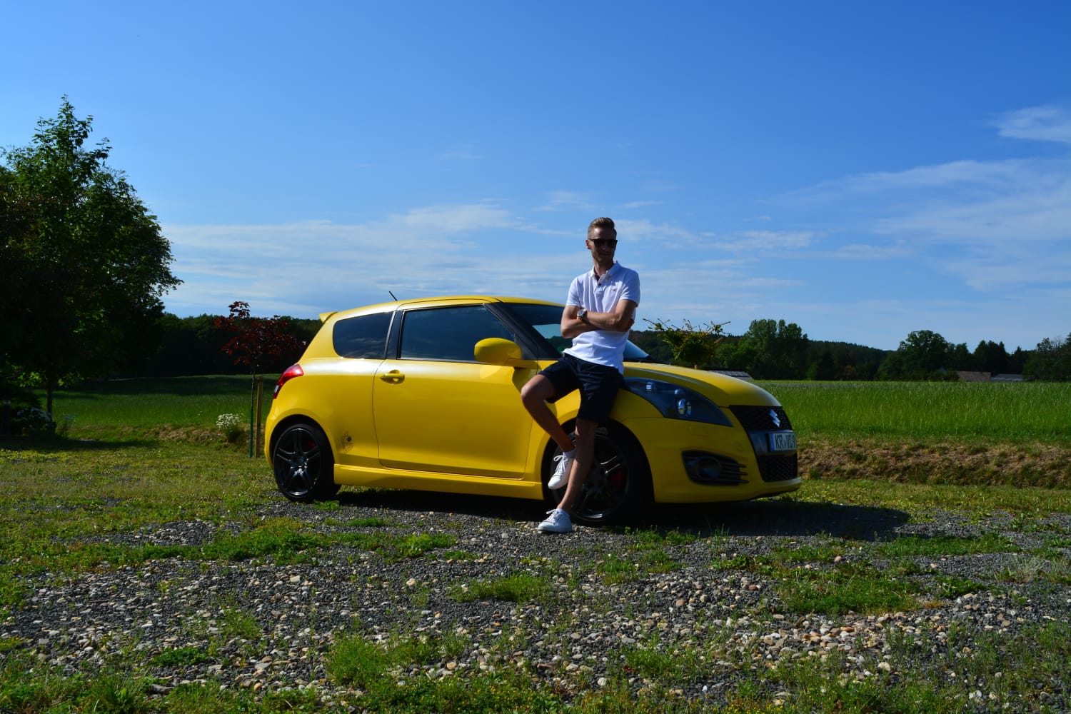 Suzuki Swift Sport Yellow Edition 16/99 - suzukimania.de